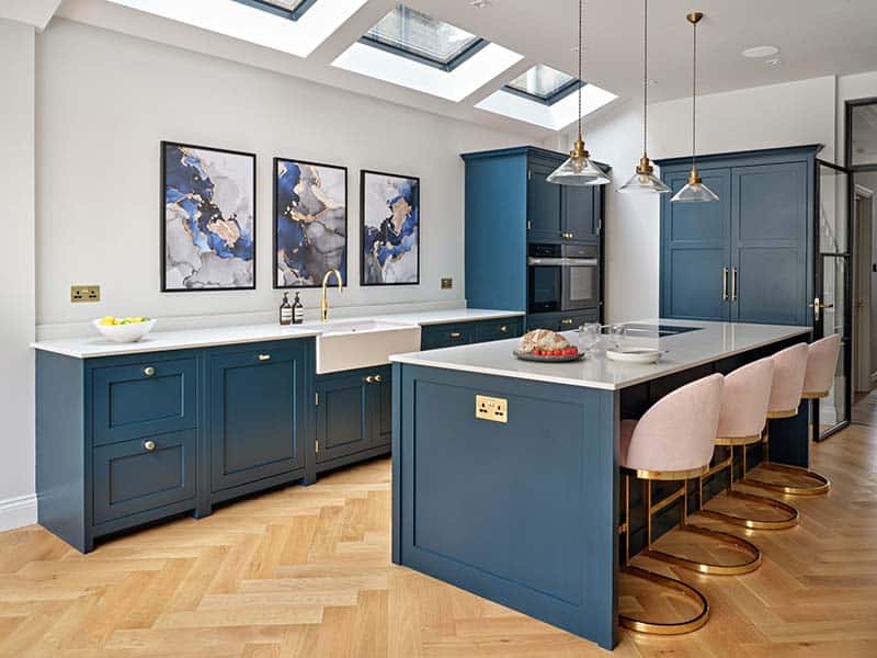 23 Fantastic Navy Kitchen Ideas That’ll Leave You Inspired | Intérieur